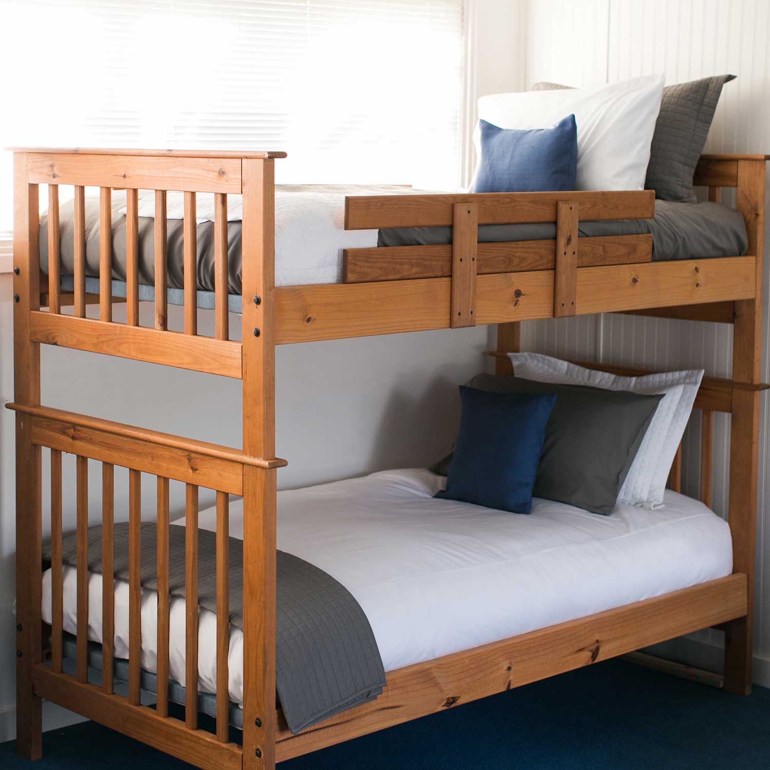 10 Ideas for Your College Dorm Room – The Comphy Company