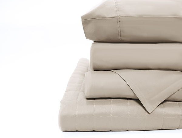 Signature Quilted Blanket Bundle – The Comphy Company